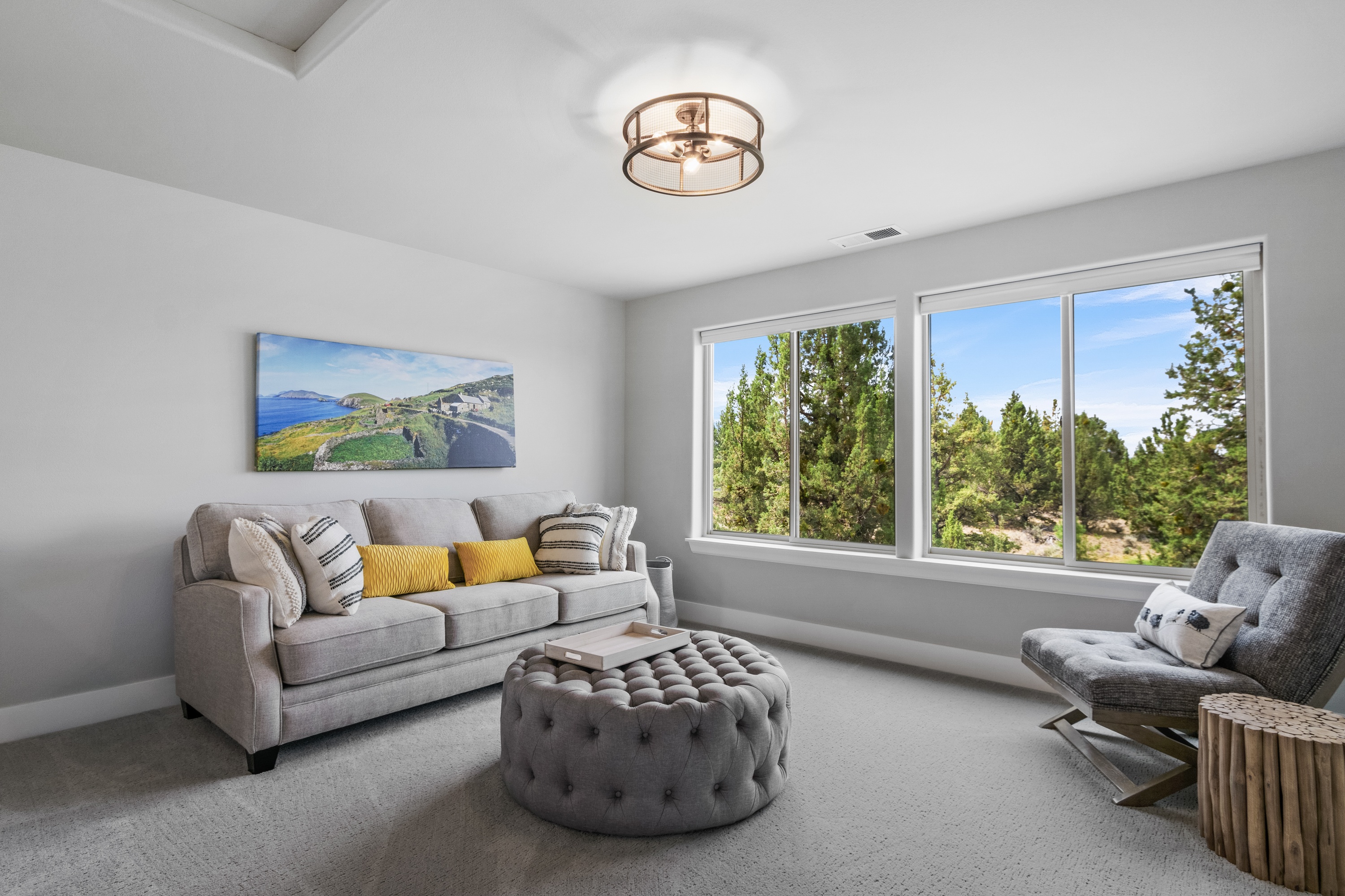 Dara Work-Friendly Modern Irish Farmhouse with Mountain View | RedAwning