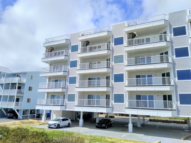 Carolina Beach Dreamin - light filled south side END unit. Ocean views ...