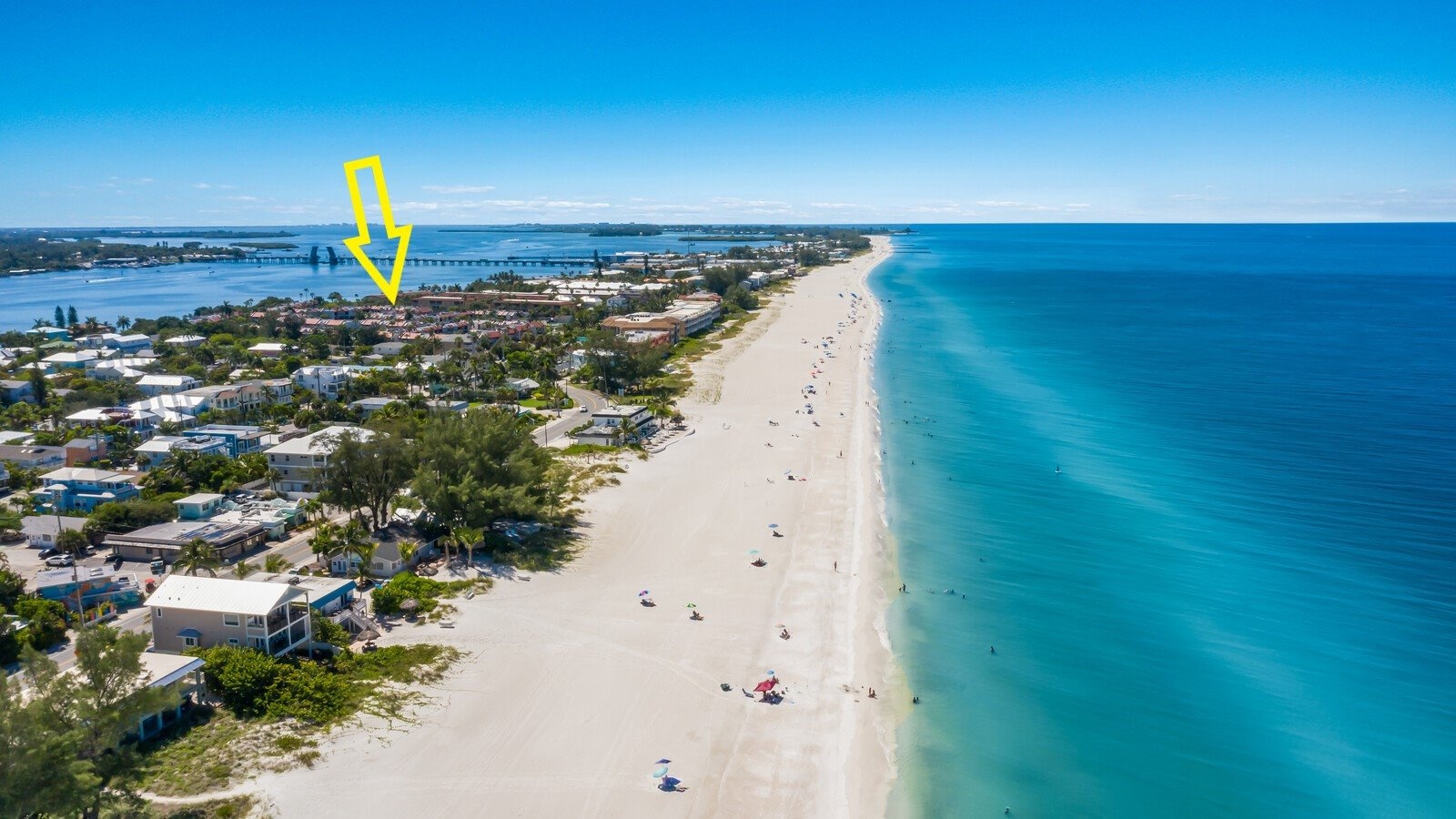 Runaway Bay 212 | RedAwning