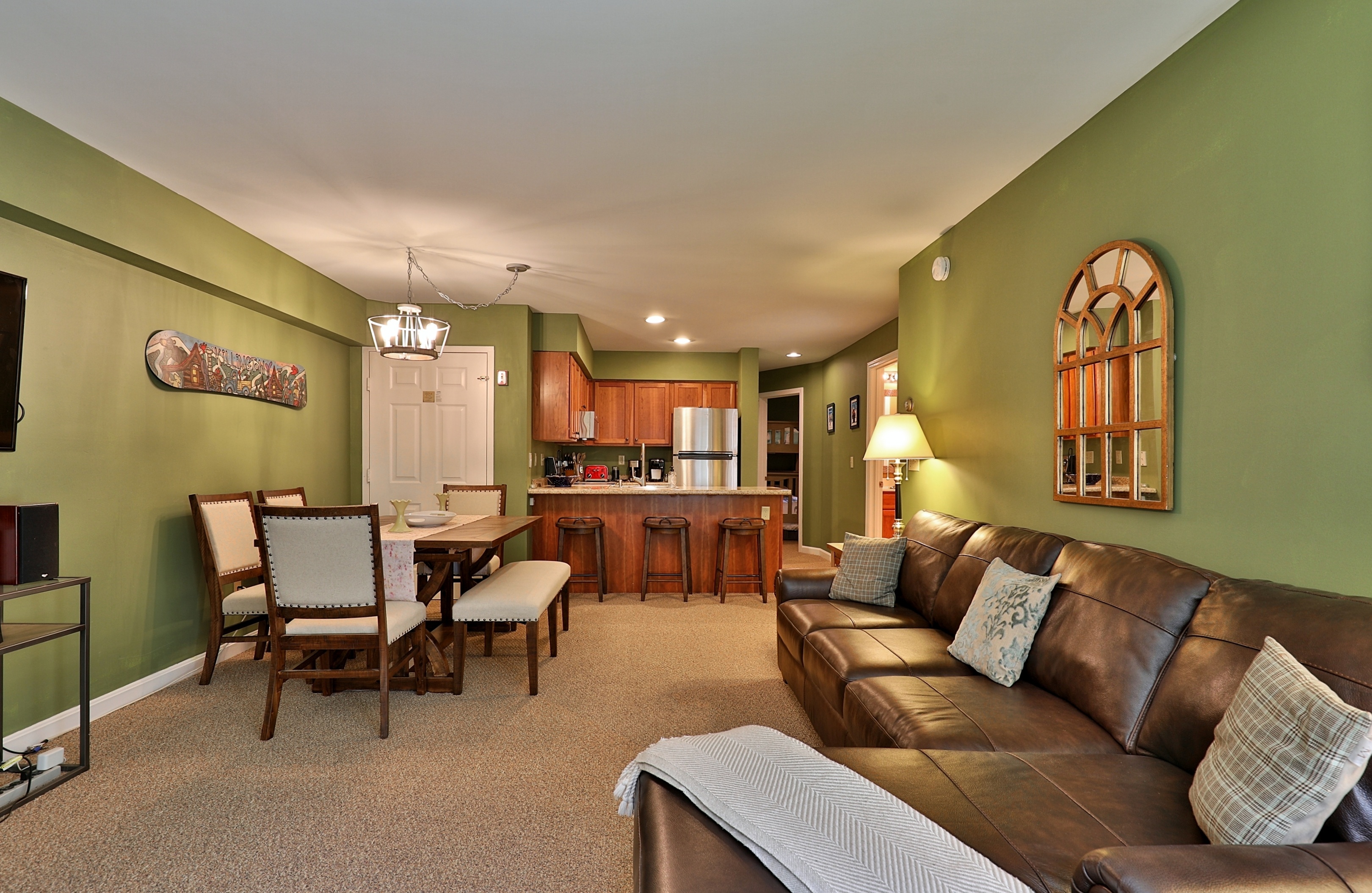 The Pico Family Getaway H103 | RedAwning