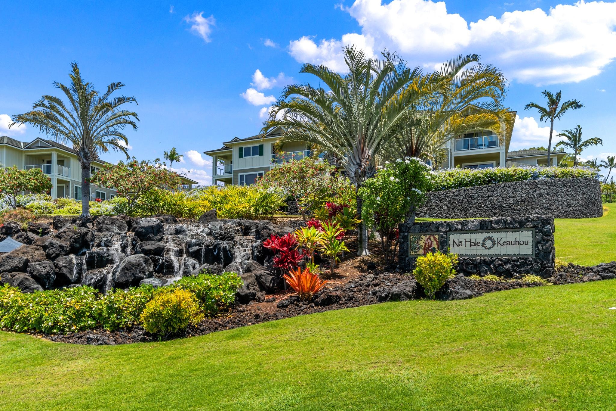 Big Island Na Hale O Keauhou E3 | RedAwning