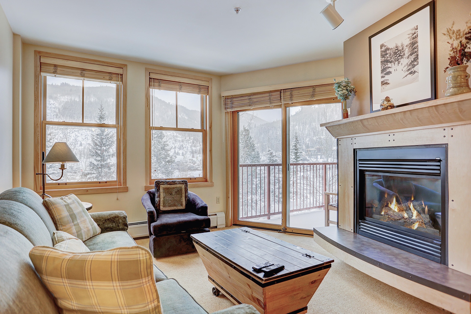 Silver Mill 8200 - 1Br-Walk to Slopes! Kids Ski Free! | RedAwning