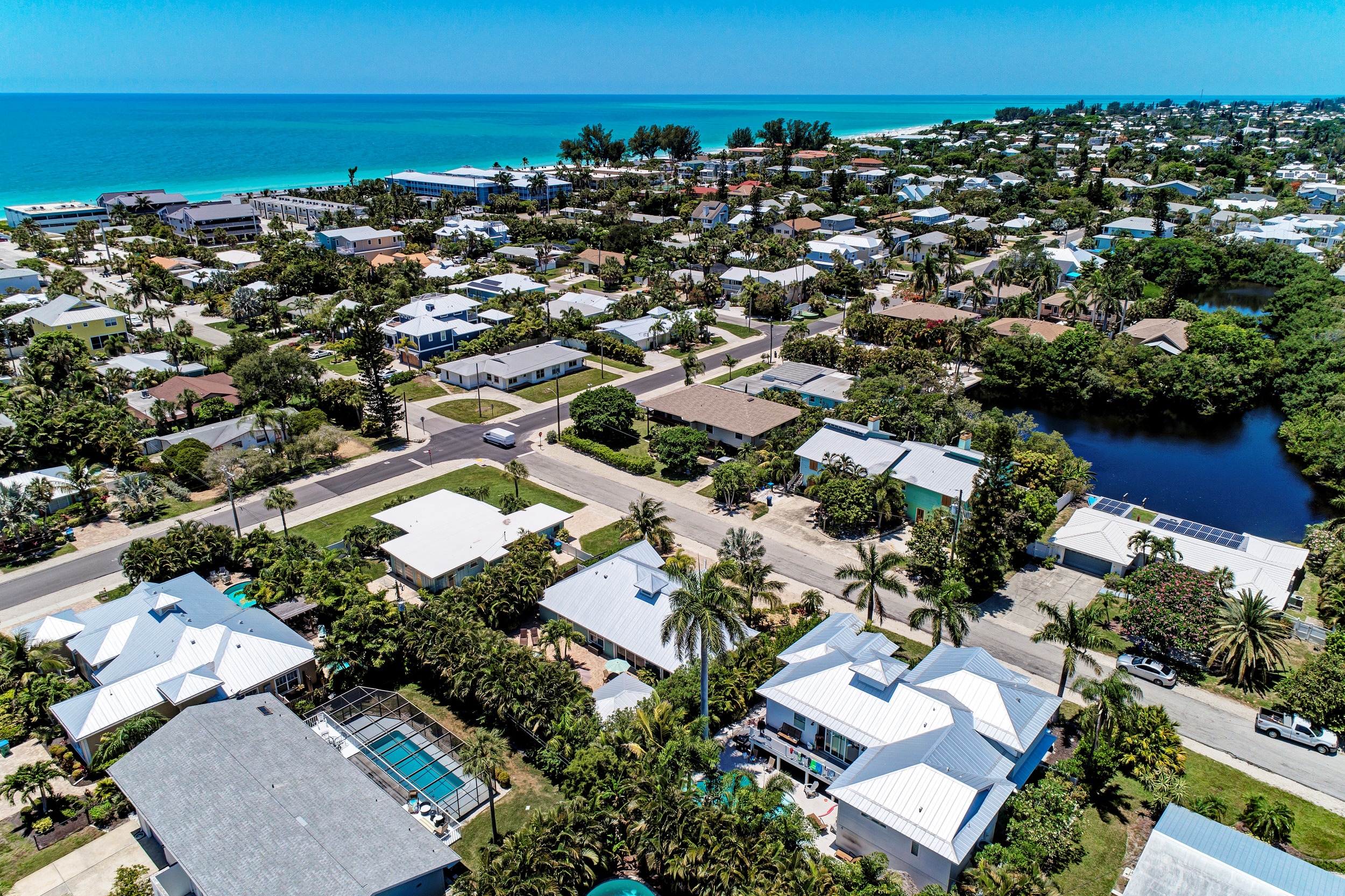 Conch Out Beach House | RedAwning