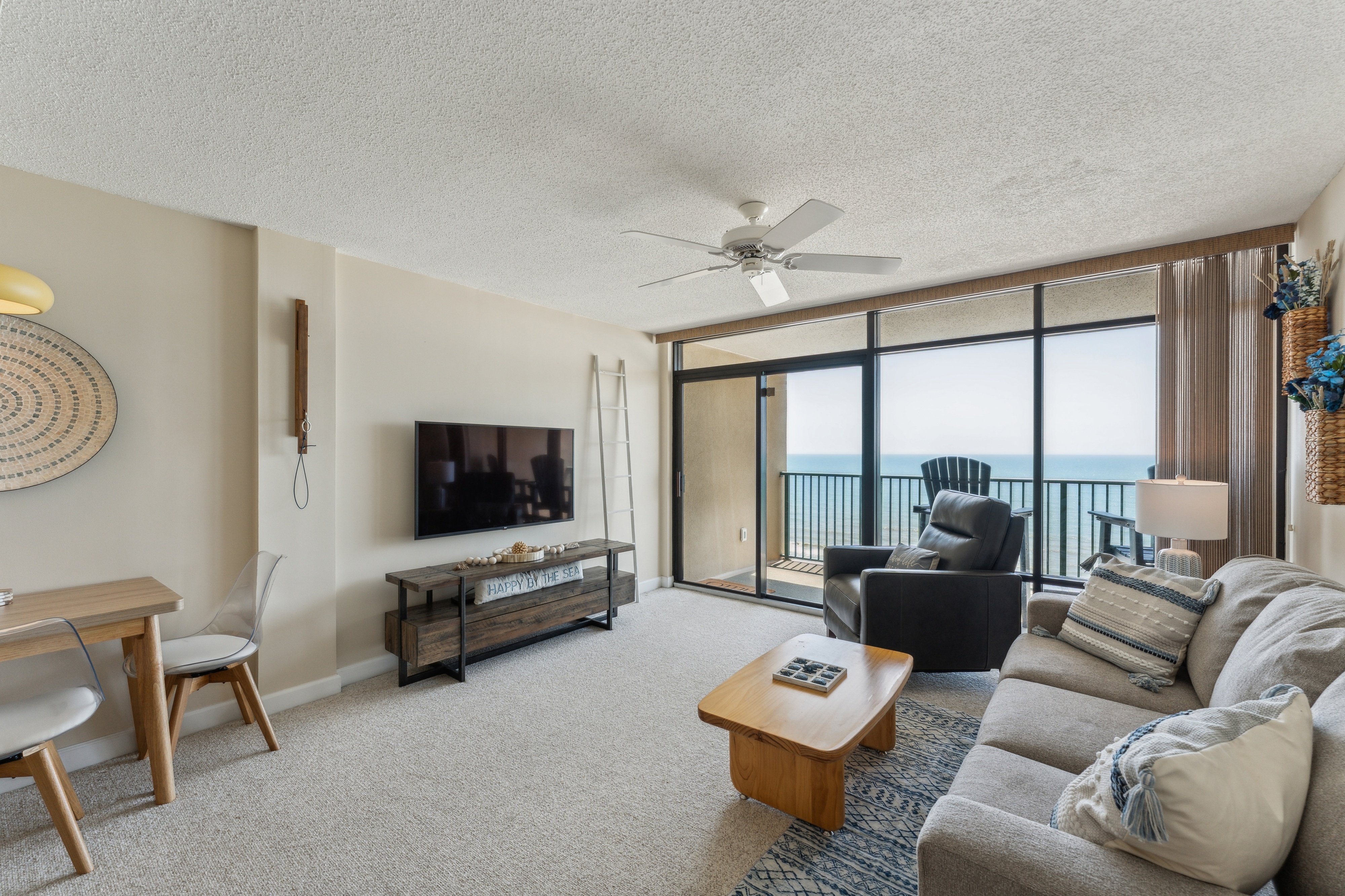 Stunning Ocean Views from the 10th Floor | RedAwning